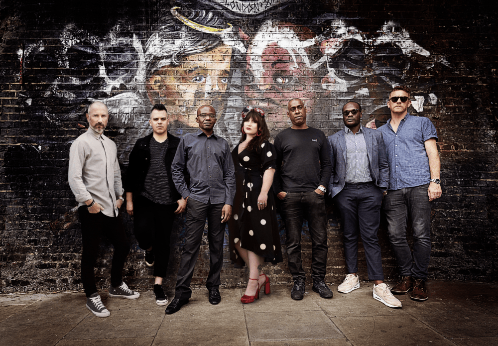 Original Amy Winehouse band announce Swindon gig