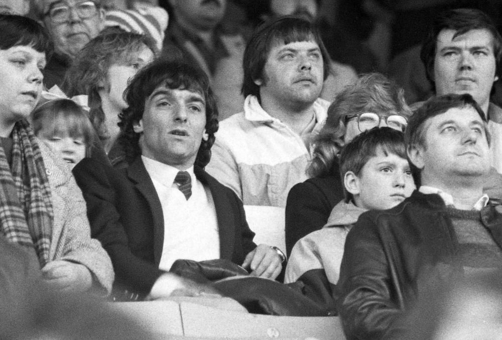 Veteran Swindon photographer publishes new book