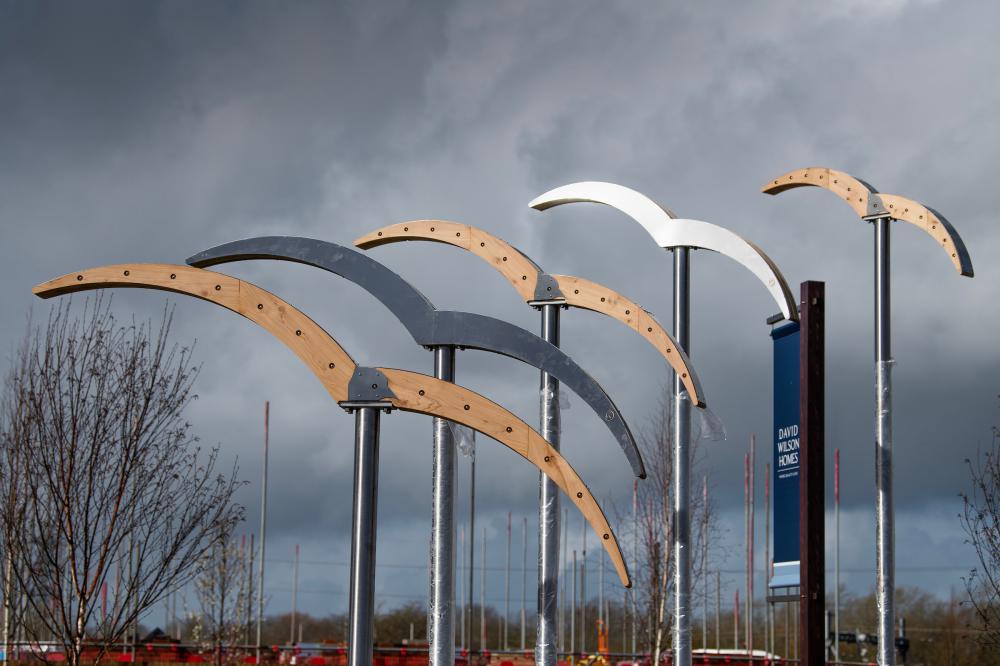 Birds in Flight sculpture unveiled at Wichelstowe