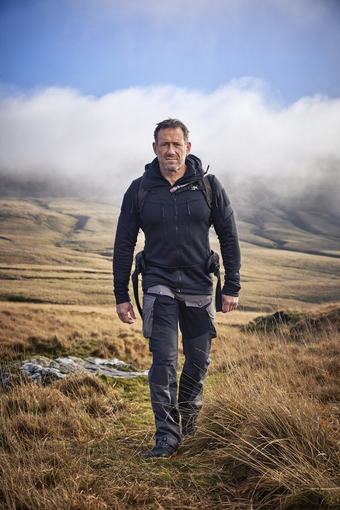 SAS star to embrace the chaos in Swindon