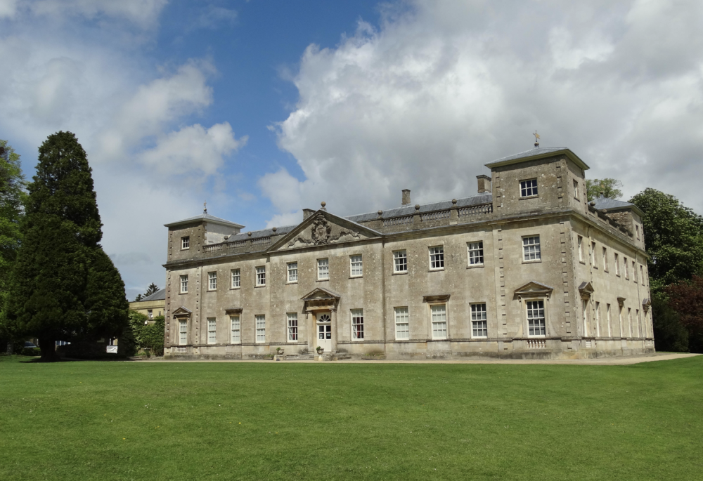 Charity calls for pause on bid to use Lydiard House for sixth form studies