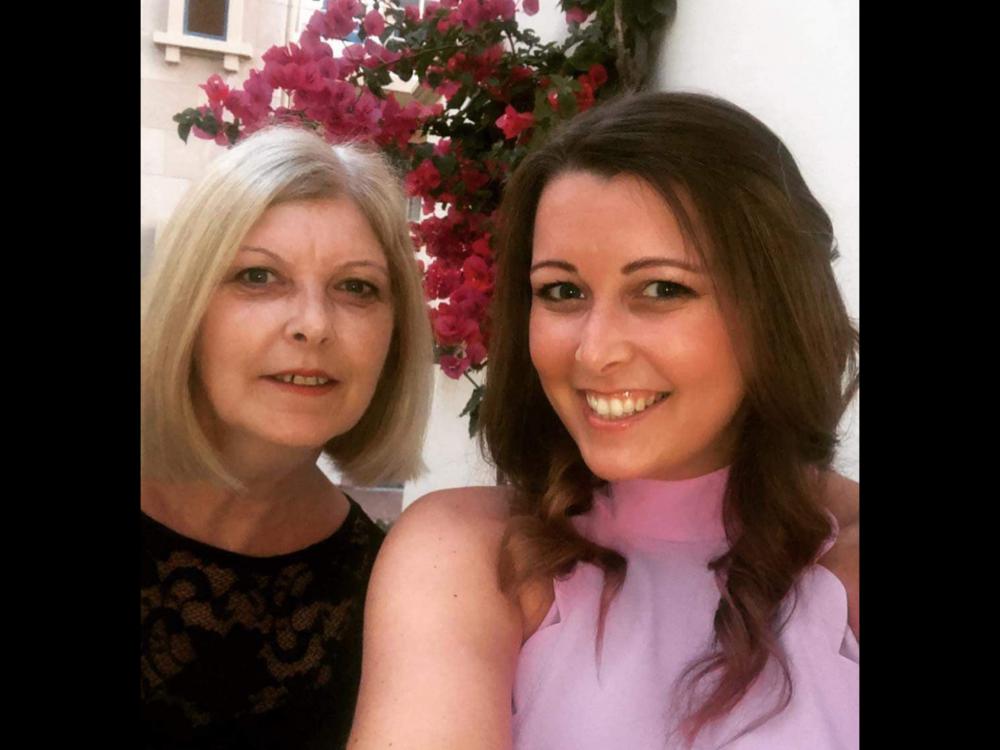 Healthcare assistant thanks GWH colleagues after she was hospitalised ...