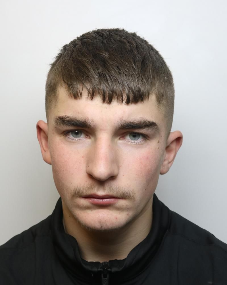 Robbery victim attacked with bicycle seat