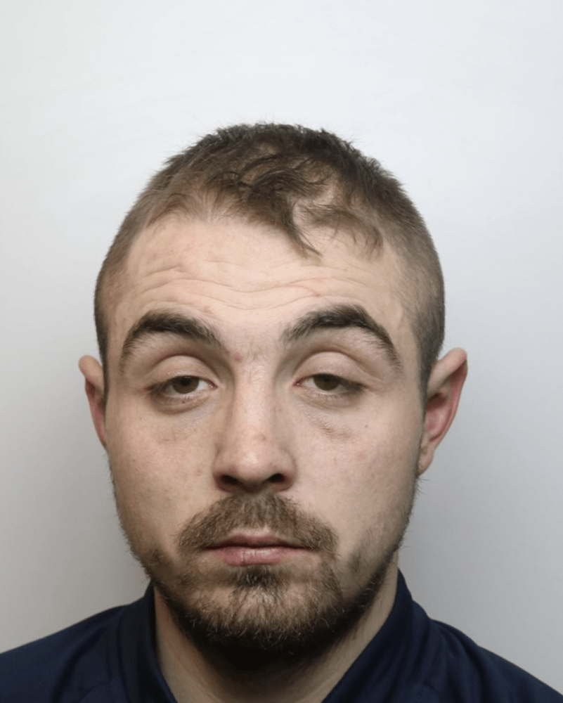 Public appeal for Swindon man wanted in connection with fraud