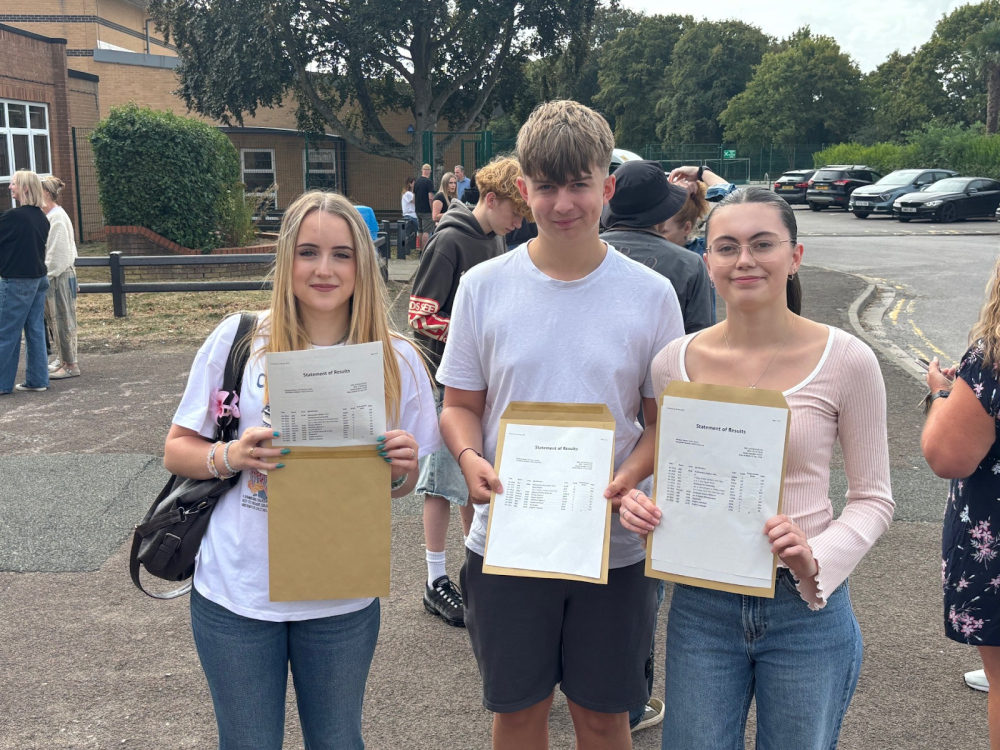 GCSE and VTQ success at Highworth Warneford School