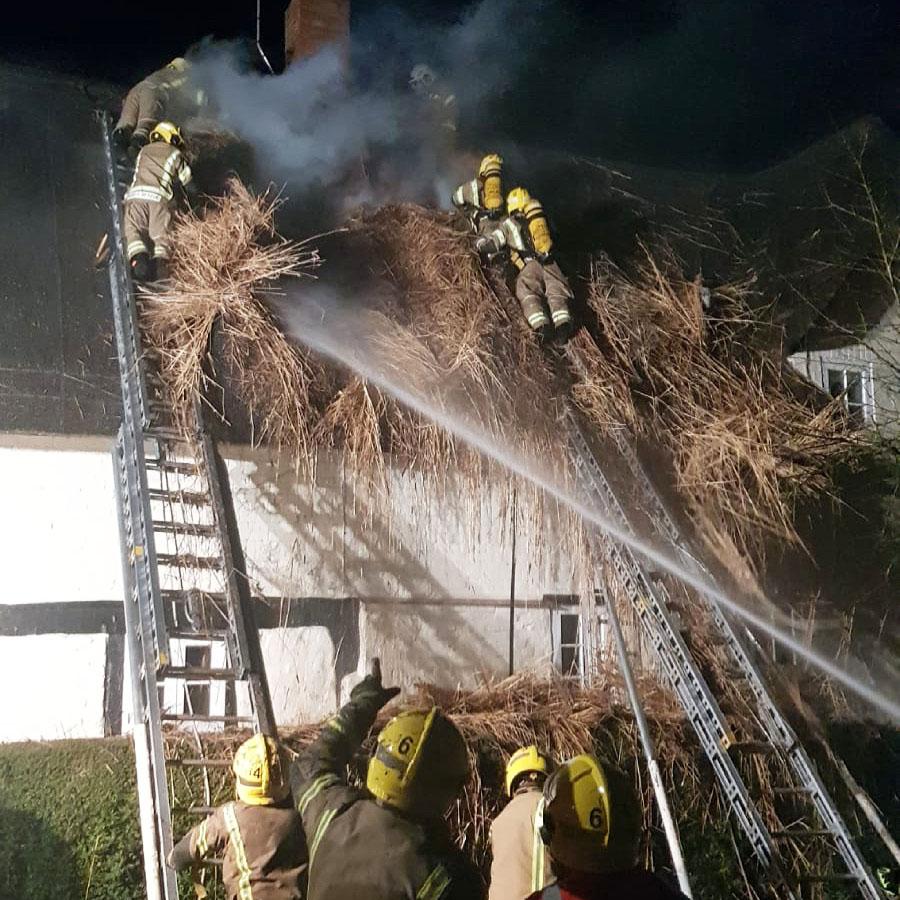 Swindon firefighters called to cottage fire