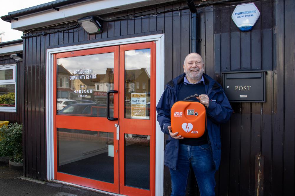 Parish Council to distribute new community defibrillators around South ...