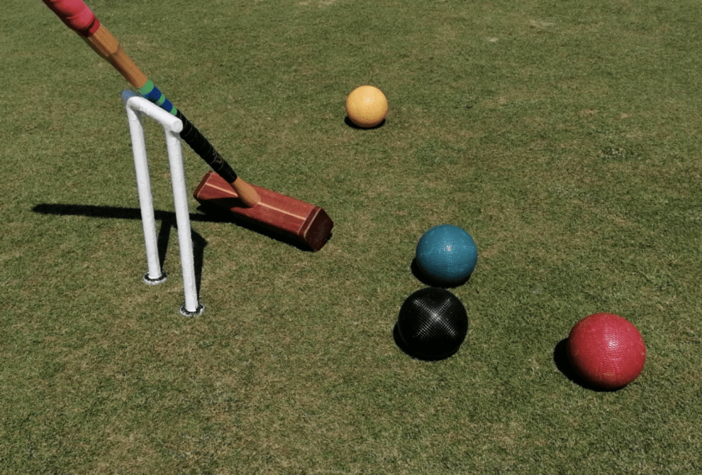Swindon Croquet club draw with Moredon