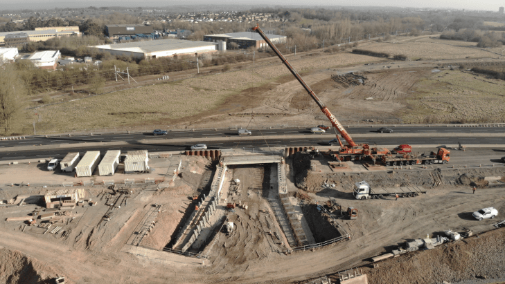 Progress on new Swindon M4 underpass continues
