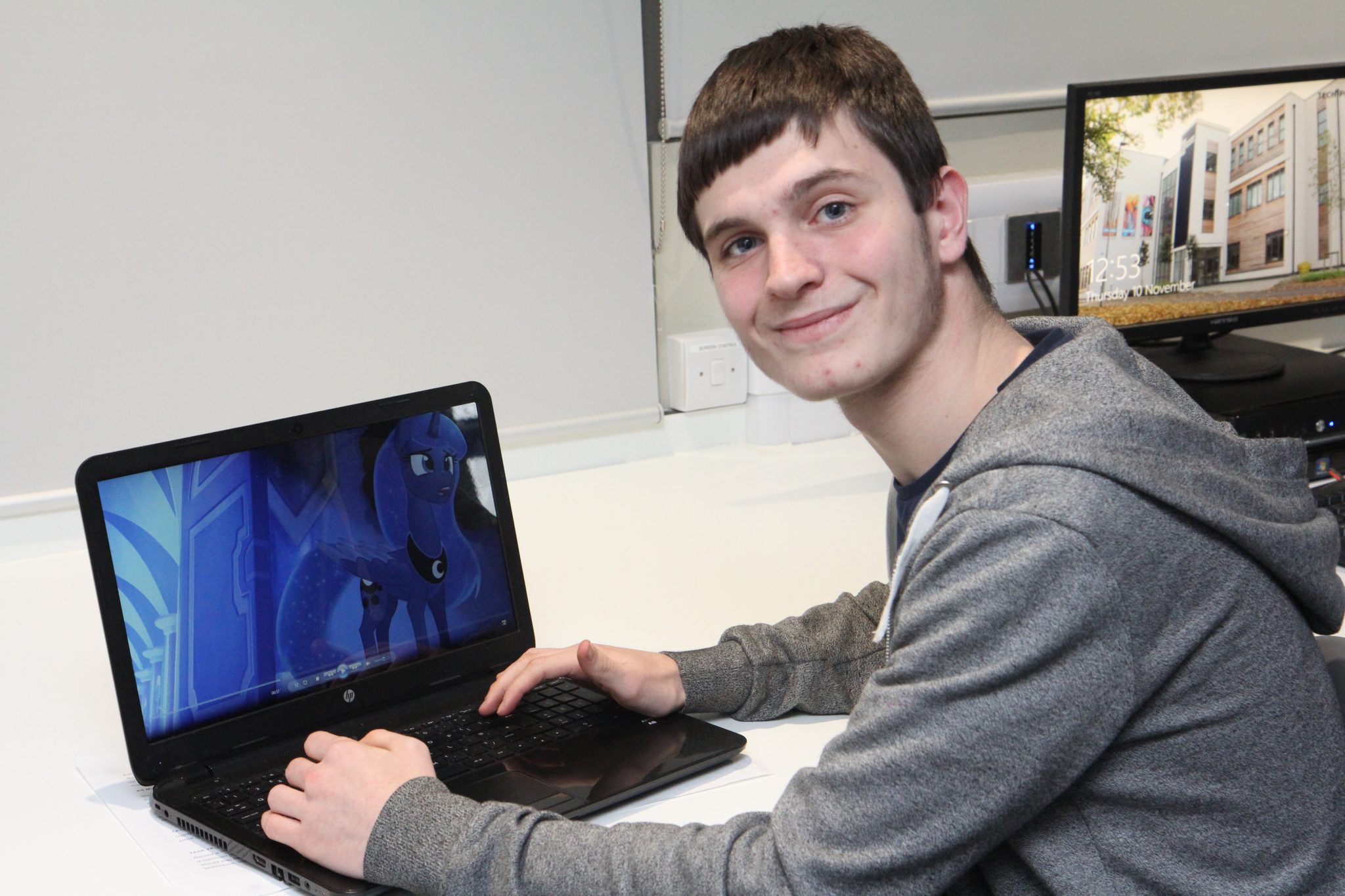 Swindon Kyle has an eye on the Moon Rising